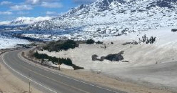 Le Cinéma Figaro présente Les aventuriers-voyageurs - Yukon en van | La ...